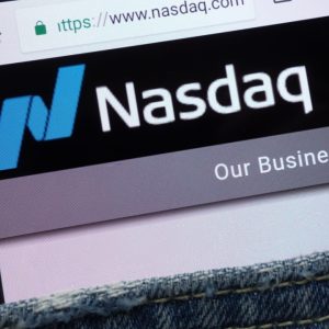 Burlington Credit Card Login, Payment Methods, & Fees [2025]