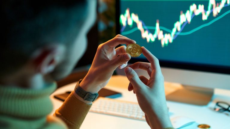 Chris Dixon Net Worth: One of the World’s Top Crypto Investors